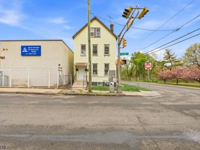 Th Ave, Newark, Home For Sale