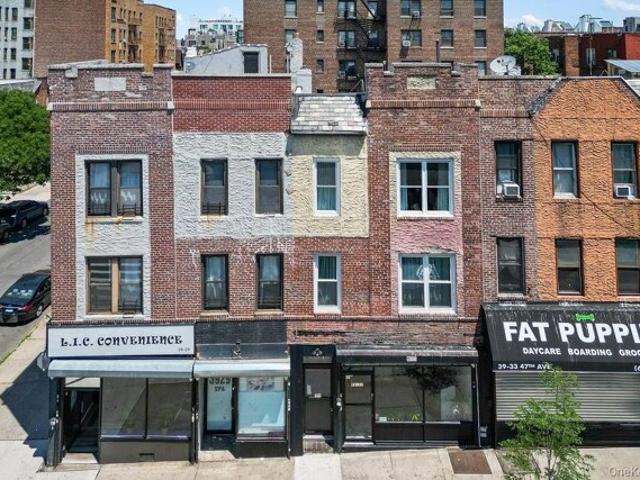 Th Ave, Sunnyside, Home For Sale
