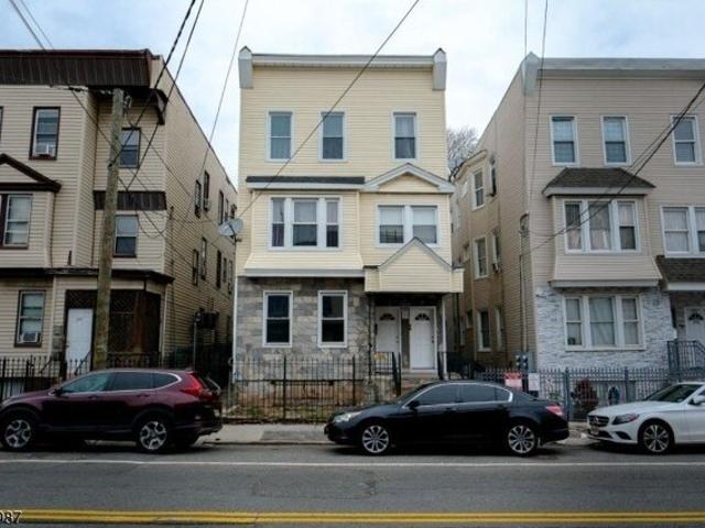Th Ave W, Newark, Home For Sale