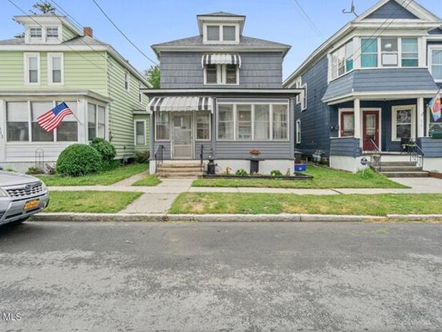 Th Ave, Watervliet, Home For Sale