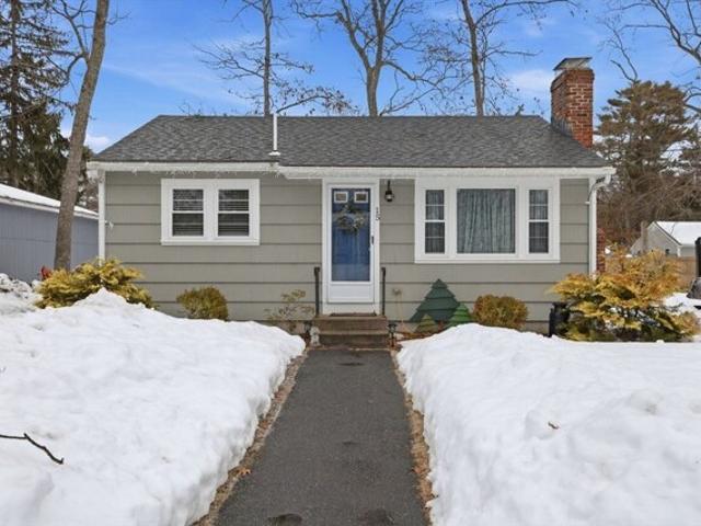 Th Ave, Wareham, Home For Sale