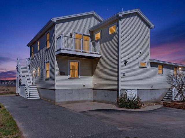 Th Ave Unit,wells, Condo For Sale