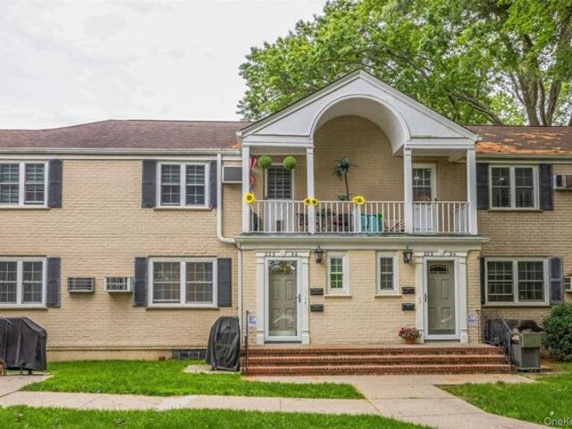 Th Ave Unit A, Bayside, Property For Sale