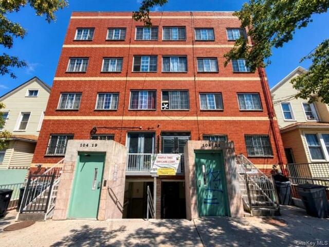 Th Ave Unit C, Corona, Condo For Sale