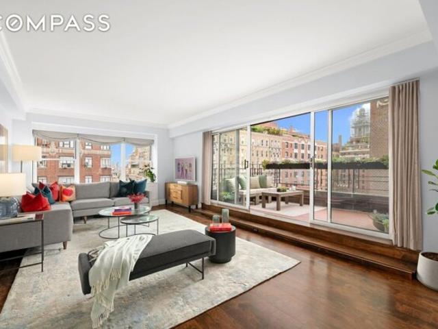 Th Ave Unit Op, Manhattan, Property For Sale