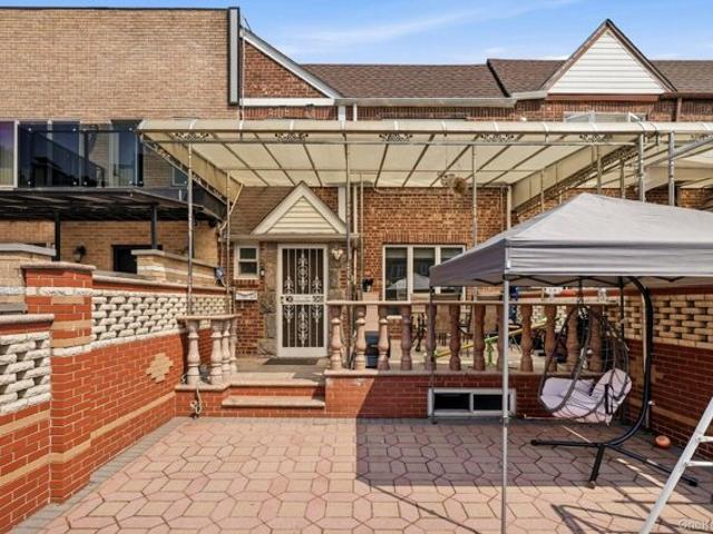 Th Rd, Rego Park, Home For Sale