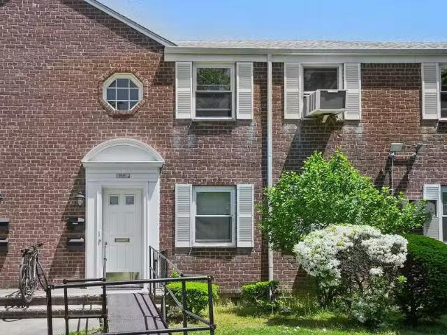 th St #2, Glen Oaks, NY 11004 MLS# 1716465