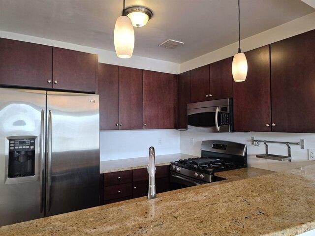 Th St Unit B, Weehawken, Condo For Sale