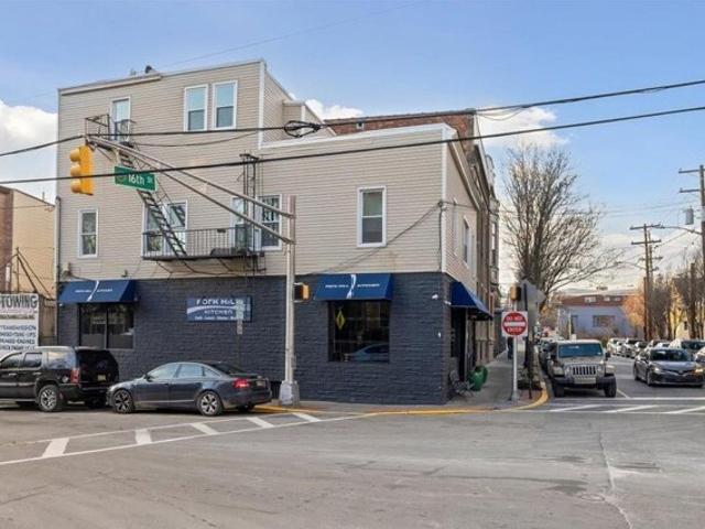 Th St, Union City, Home For Sale