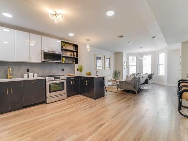 Th St, Union City, Home For Sale