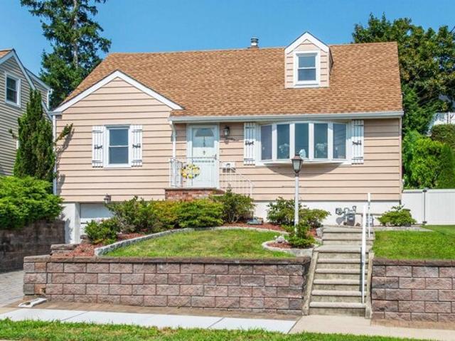 Th St, Wood Ridge, Home For Sale