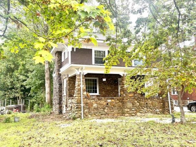 Th St, Altoona, Home For Sale