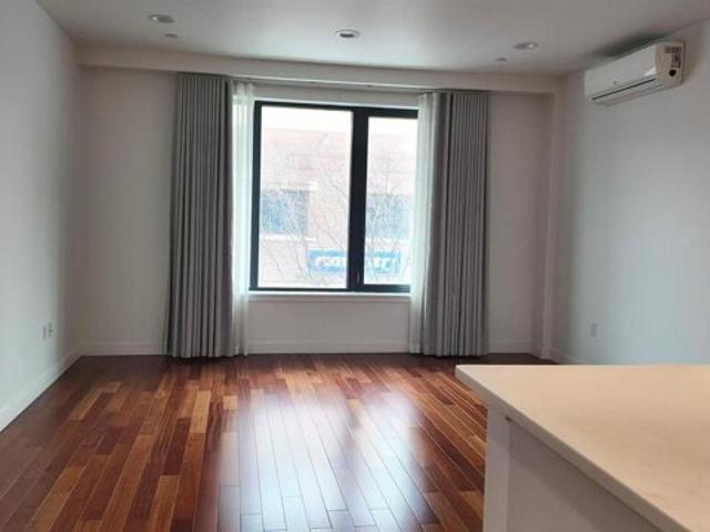 Th St Apt C, East Elmhurst, Condo For Sale