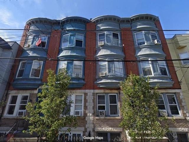 Th St Apt L, Union City, Condo For Sale