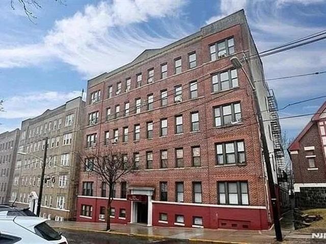 Th St Apt,north Bergen, Condo For Sale