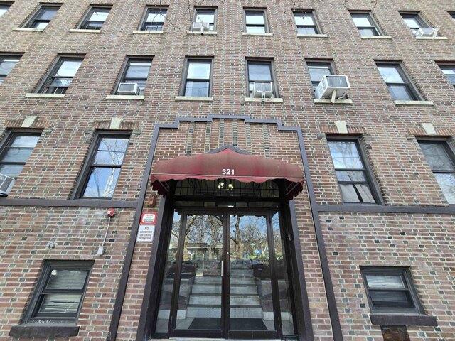 Th St Apt,north Bergen, Condo For Sale