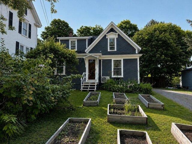 Th St, Bangor, Home For Sale