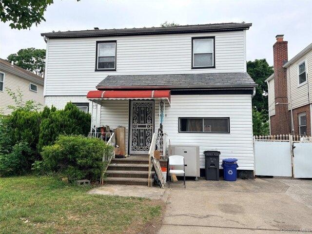 Th St, Bayside, Home For Sale
