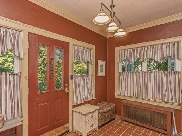 Th St, Bayside, Home For Sale