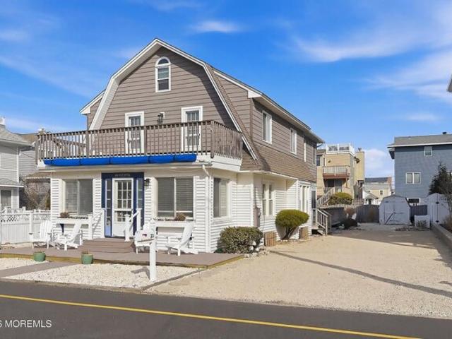 Th St, Beach Haven, Home For Sale