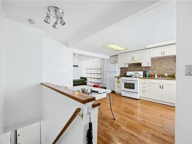 Th St, Brooklyn, Home For Sale