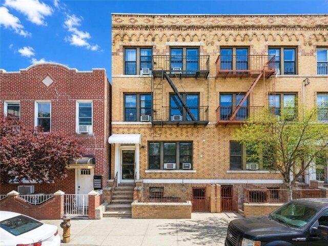 Th St, Brooklyn, Home For Sale