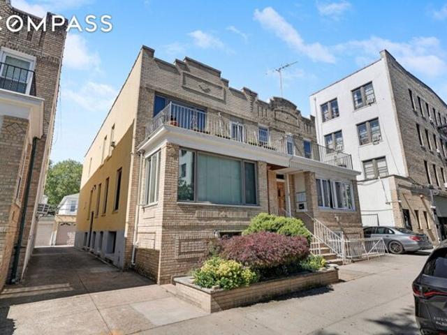 Th St, Brooklyn, Home For Sale