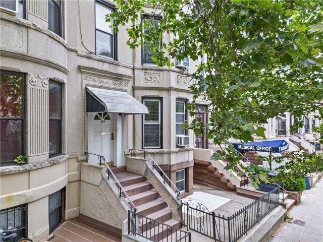 Th St, Brooklyn, Home For Sale