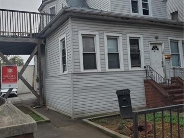 Th St, Brooklyn, Home For Sale