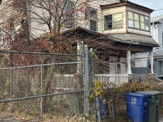 Th St, Bridgeport, Home For Sale