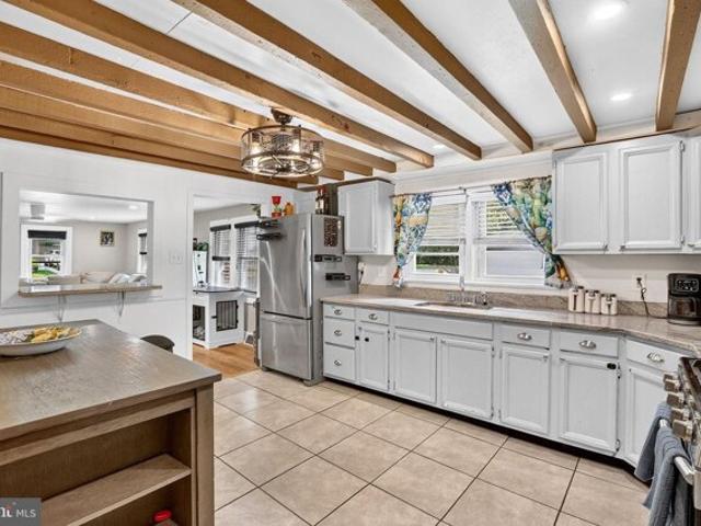Th St, Ewing, Home For Sale