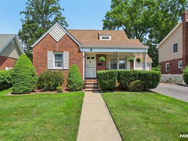 Th St, Fair Lawn, Home For Sale