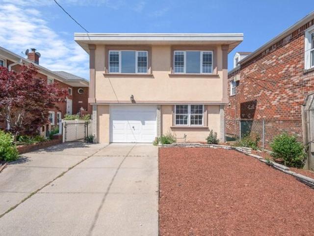 Th St, Howard Beach, Home For Sale