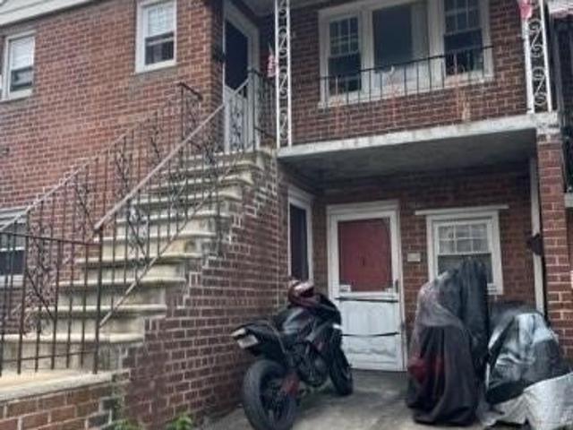 Th St, Maspeth, Home For Sale
