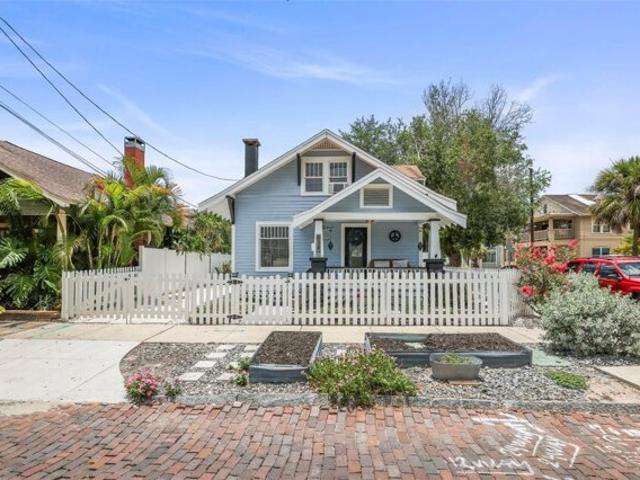 Th St N, Saint Petersburg, Home For Sale