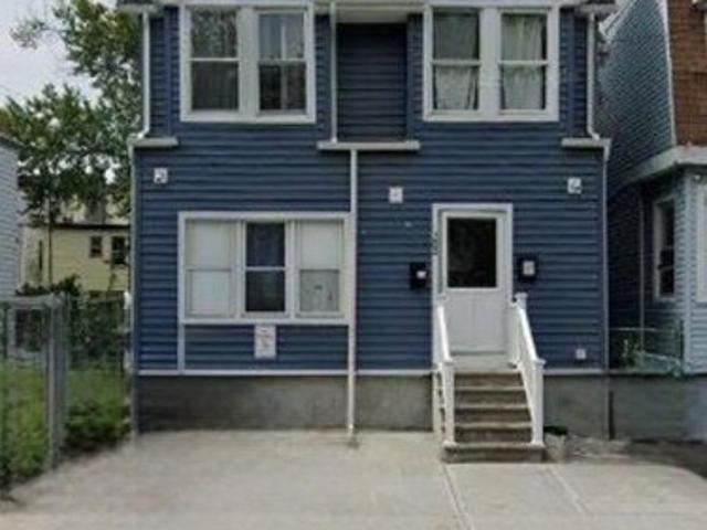 Th St, Newark, Home For Sale