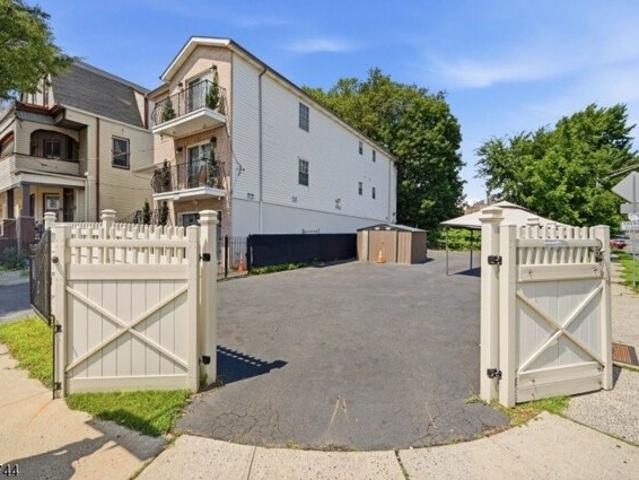 Th St, Newark, Plot For Sale