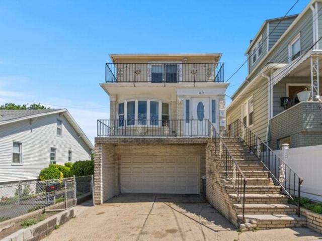 Th St, North Bergen, Home For Sale