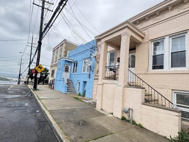 Th St, North Bergen, Home For Sale