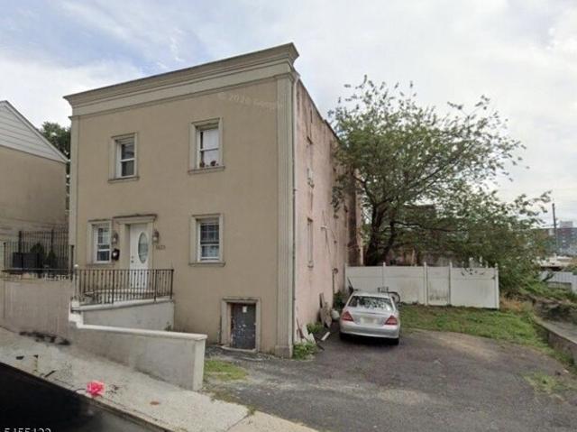 Th St, North Bergen, Home For Sale