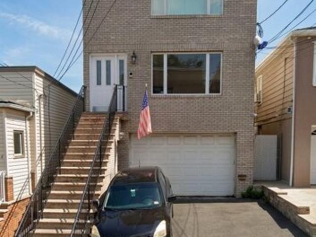 Th St, North Bergen, Home For Sale