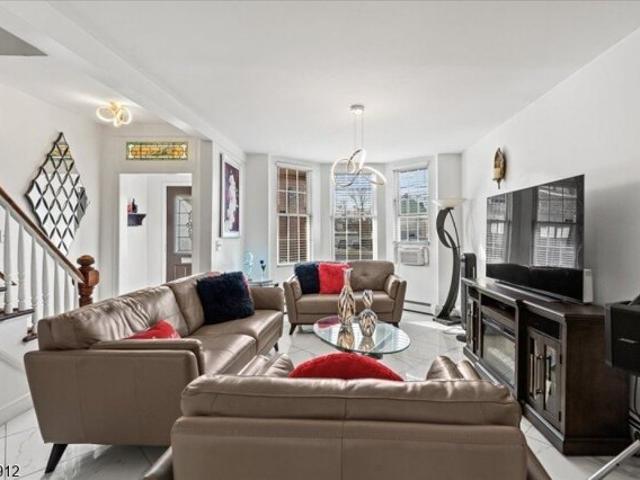 Th St, North Bergen, Home For Sale