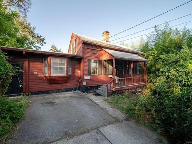 Th St, Norwich, Home For Sale