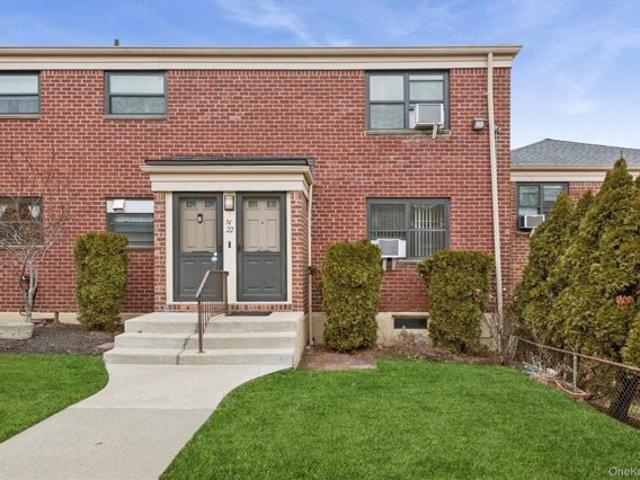 Th St, Oakland Gardens, Property For Sale