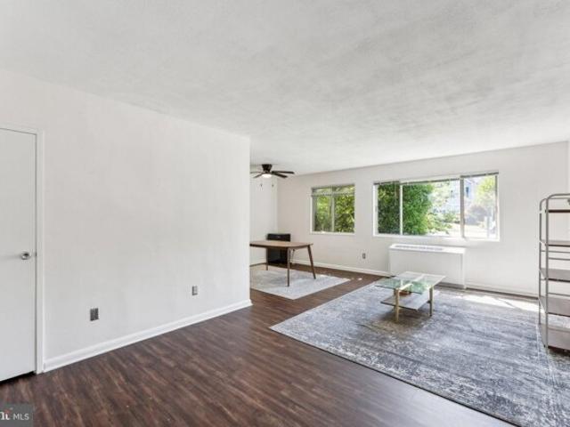 Th St S Apt,arlington, Condo For Sale