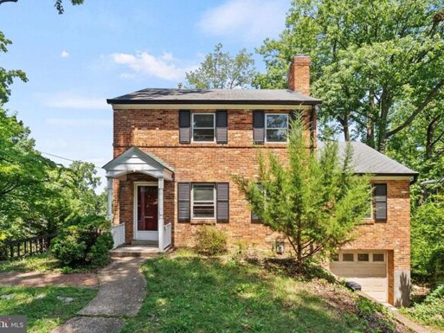 Th St S, Arlington, Home For Sale