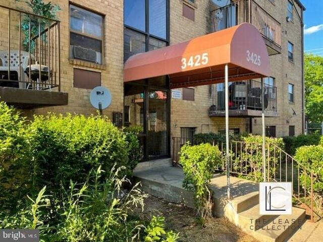 Th St Se Apt,washington, Condo For Sale