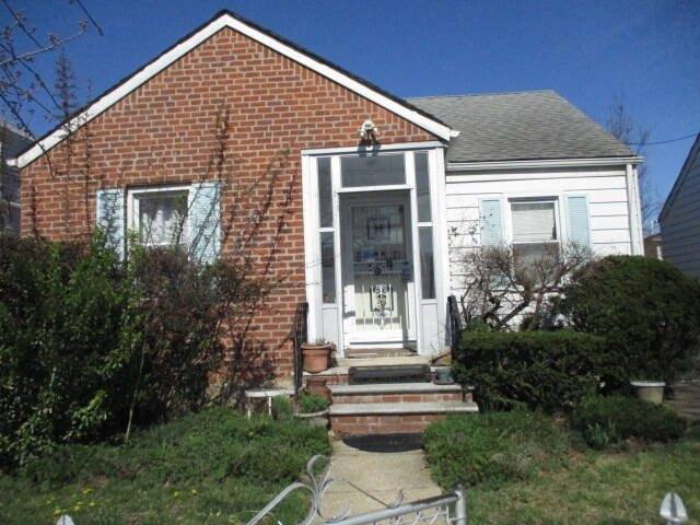 Th St, Springfield Gardens, Home For Sale