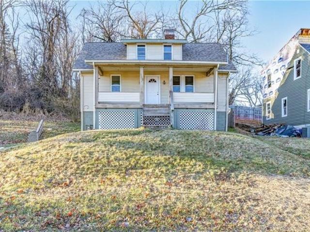 Th Street Ext, New Kensington, Home For Sale