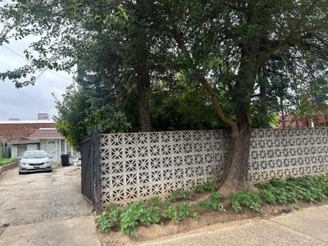 Thouron Ave